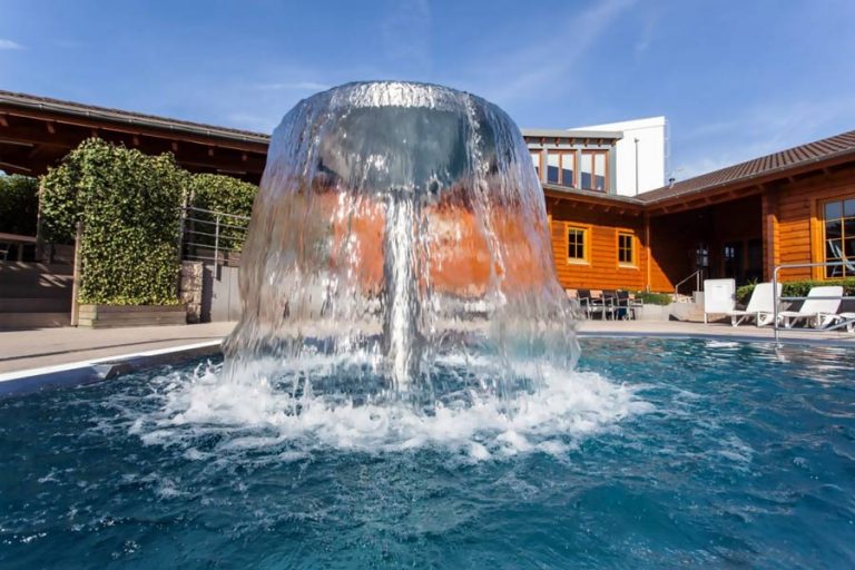 Top 10 - Piscines Couvertes - Luxembourg - Kideaz