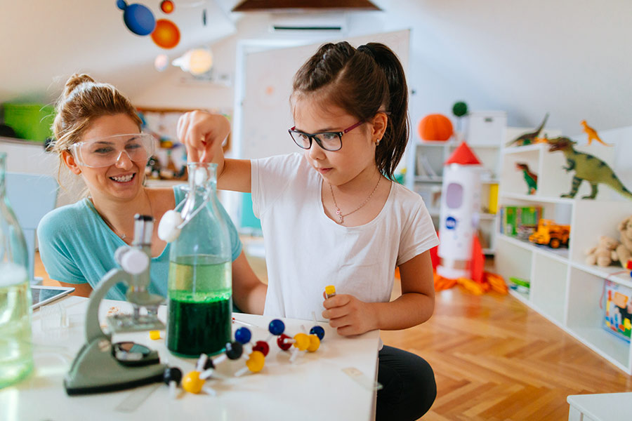 Expériences scientifiques à faire avec les enfants - DIY - Kideaz